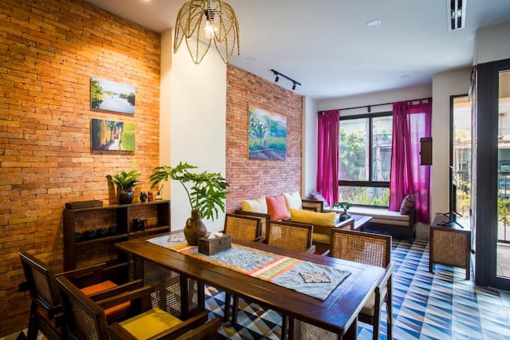Walk To Old Town-modern Comfort & Local Charm 2bdr - 會安市