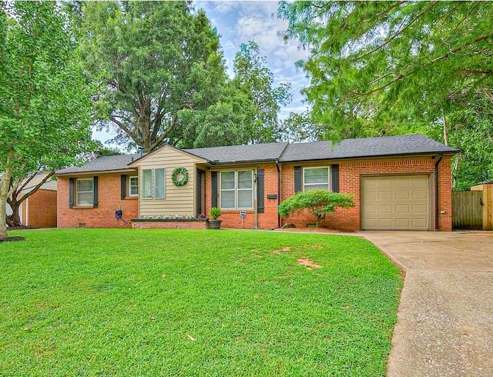 Horizon Nook | Peaceful Norman Retreat Near Ou - Norman, OK