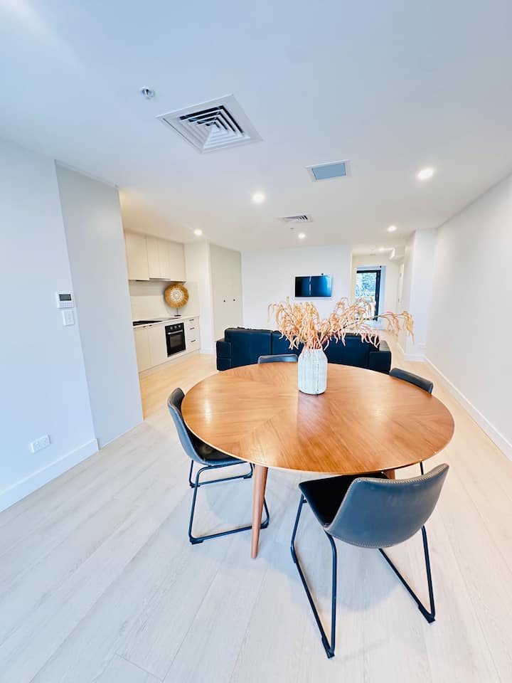 Close To City/station/buses/beach - Penshurst