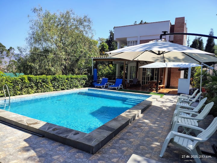 Casa De Campo Con Vista Al Valle - Azpitia - 페루