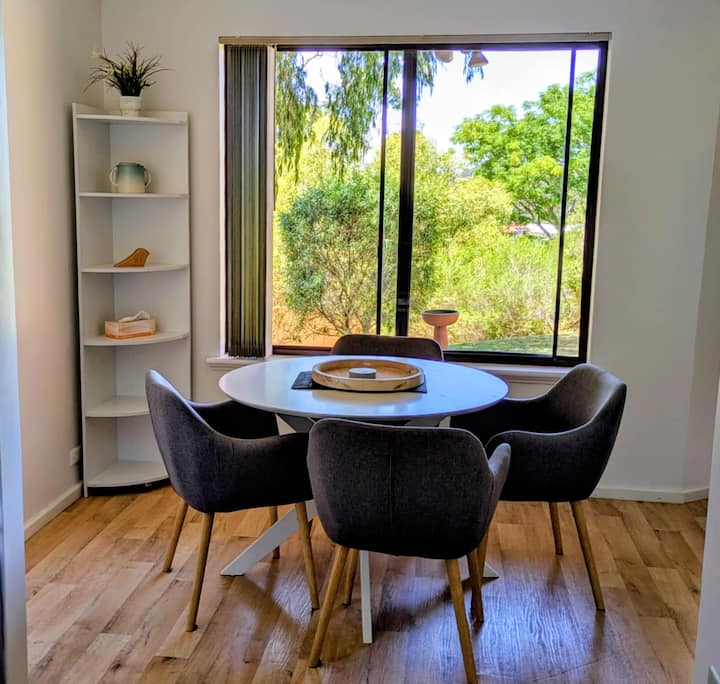 Scarborough Beach Apartment - Stirling