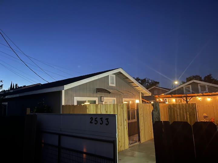 2bedroom 1bath House - Modesto, CA