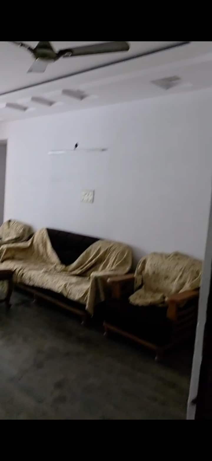 Singhpur Kalyanpur 3bhk Flat For Rent Near Paras + - Kanpur