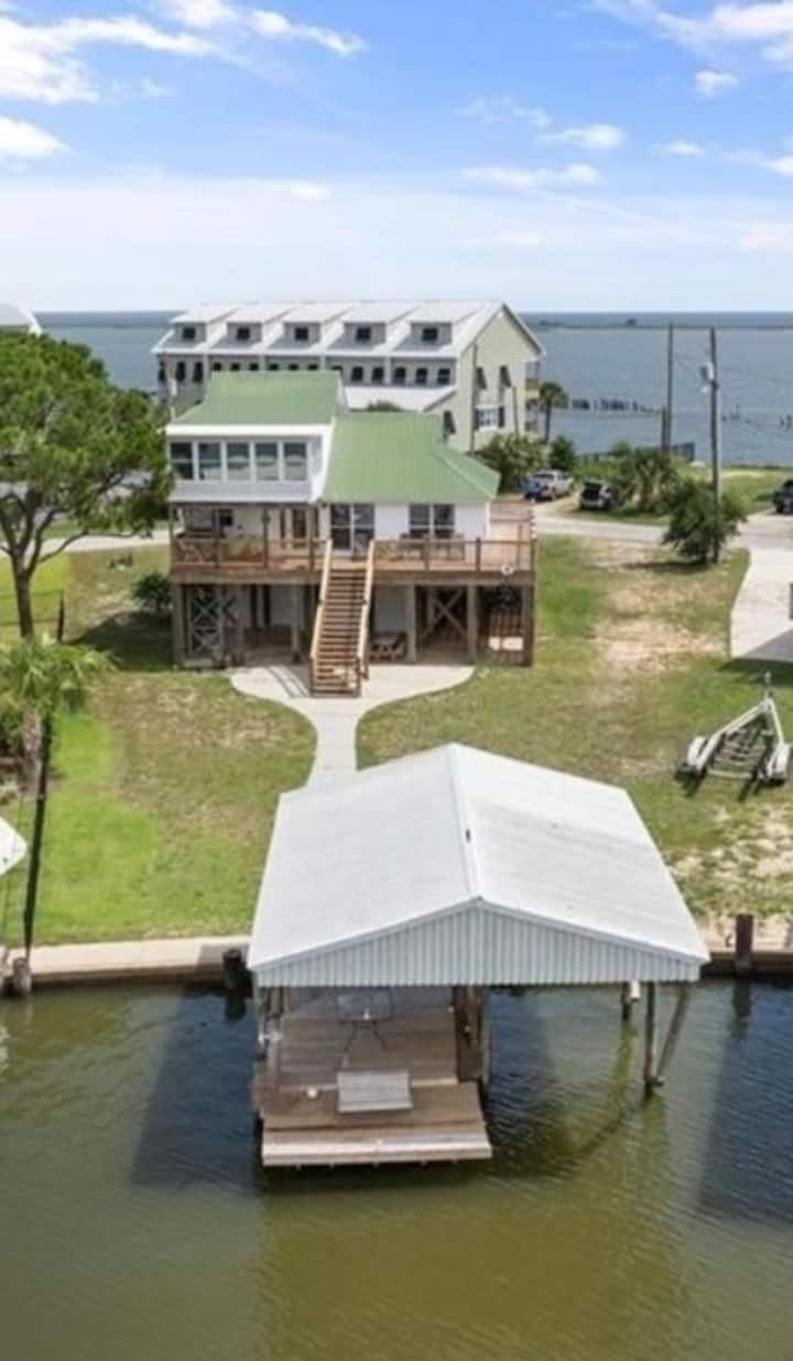 Sittin On The Dock Of The Bay - Hernando Beach, AL