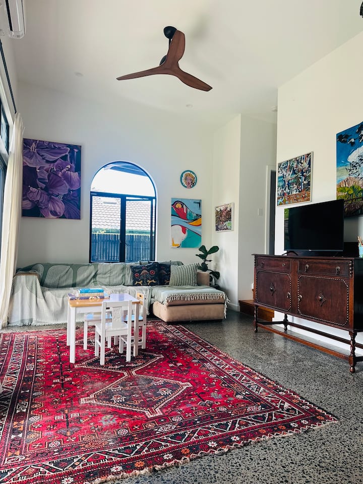 Home In Thirroul - Austinmer