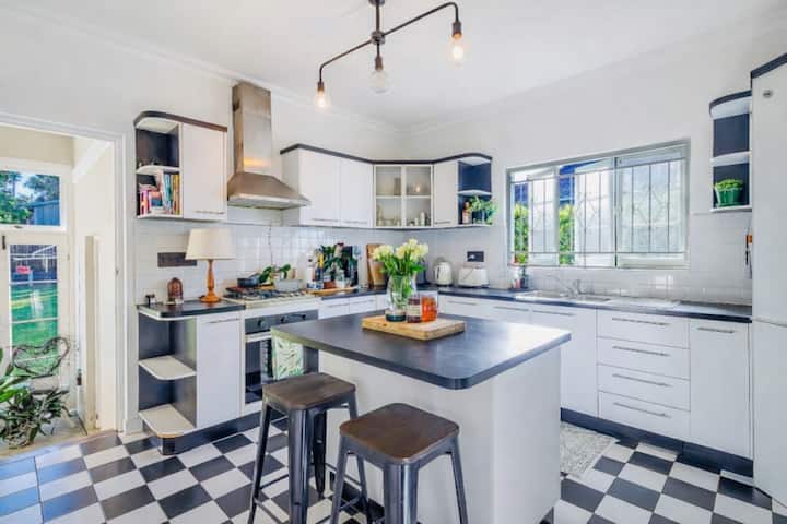 Thorn Cottage | Ipswich - Ipswich, Australia