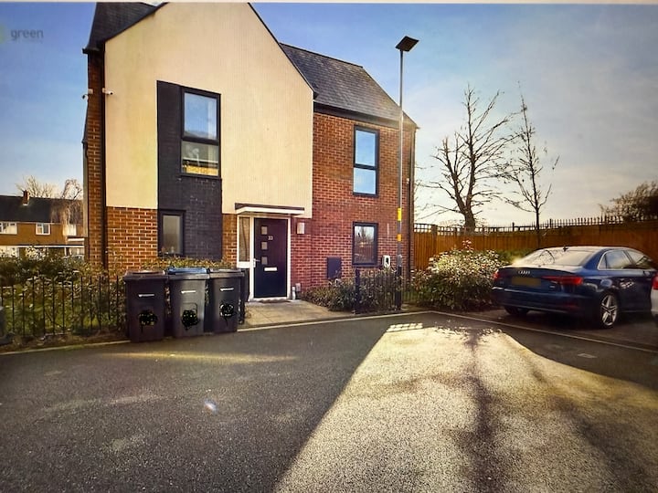 伯明翰便捷之选：舒适寧靜，家电齐全，步行可达超市与商场,尽享周边生活配套 - Birmingham