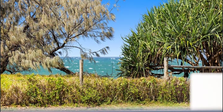 Alex Studio Beachside. Surf, Dining, Shops & Views - Mooloolaba