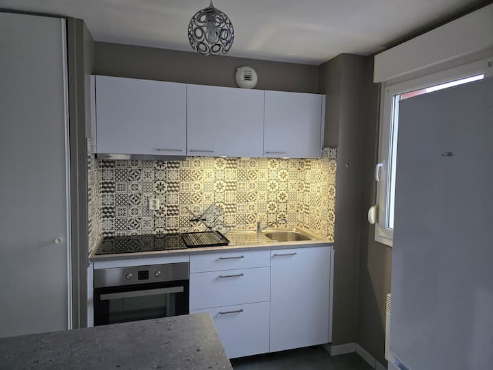 Arras Centre Gare | Parking | Appartement Rénové - Arras