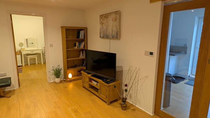 Garden View Apartment - Kingsbridge