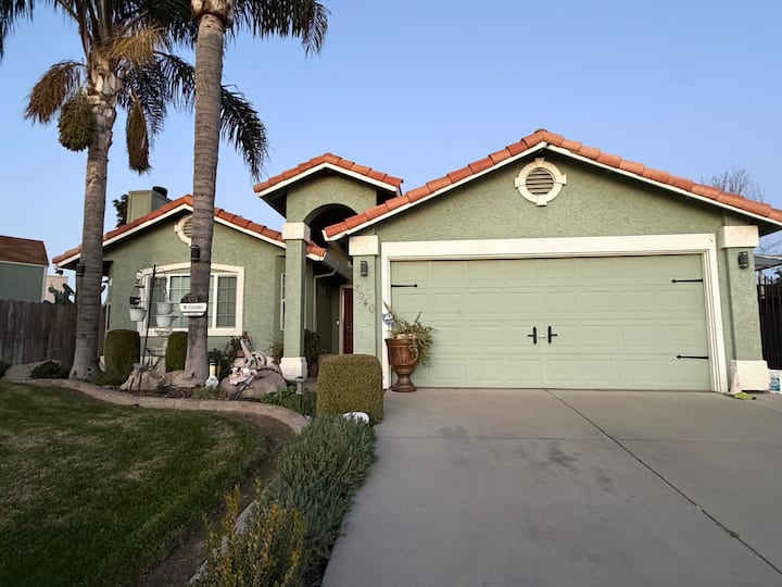 Franklin Family Retreat - Merced