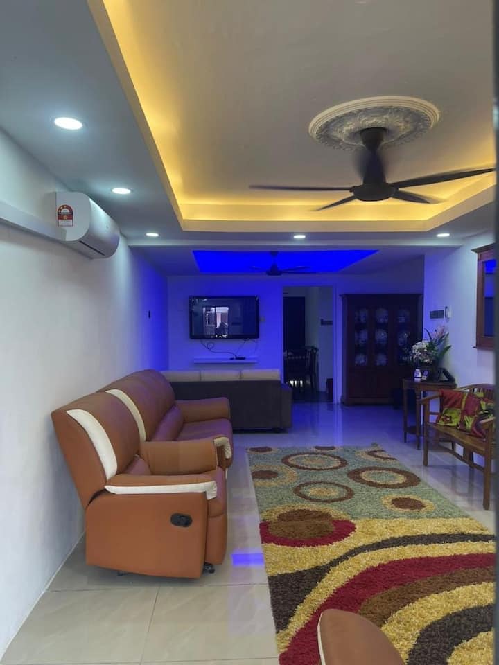 Homestay Aida
Be Our Guest, Relax And Recharge - Batang Kali