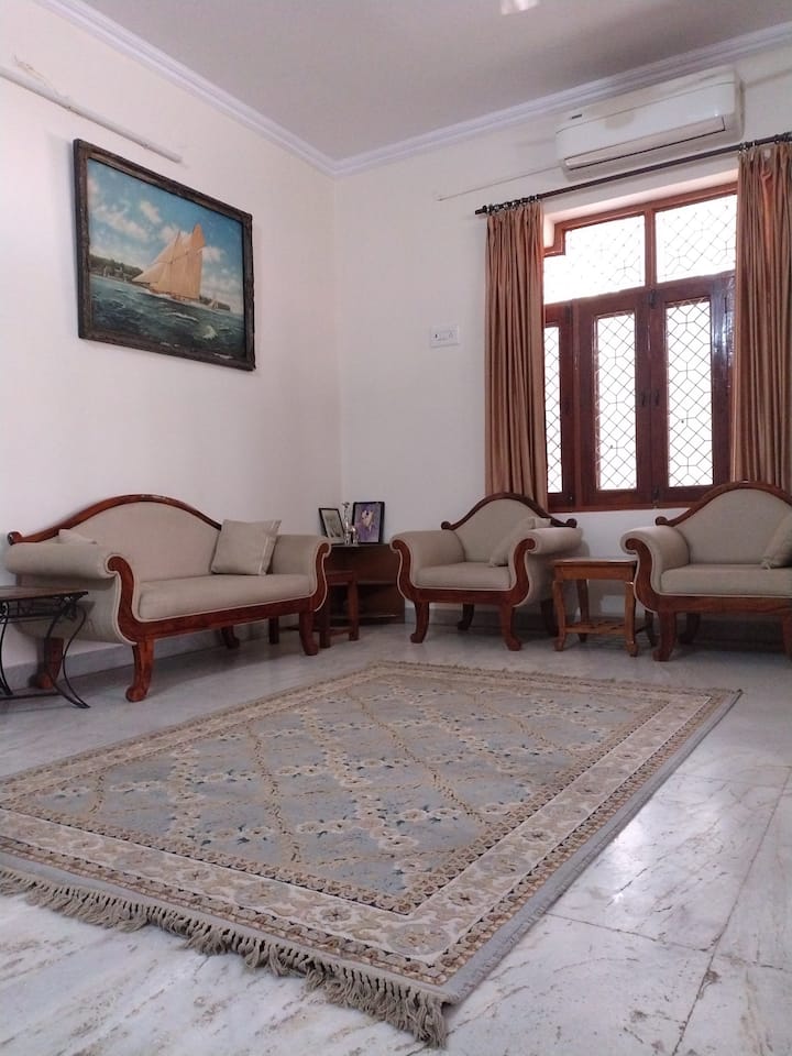 Preet Vatika Home Stay - Mathura
