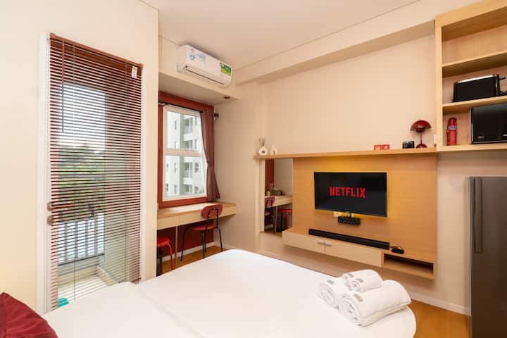 Brand New Studio, Infinity Pool View, Unpar & Dago - Bandung
