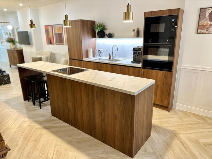 Großes Apartment Mit Terrasse-sehr Zentral Neu - Düsseldorf