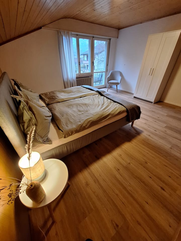 Helle 3.5 Zimmerwohnung Nahe Interlaken - Interlaken