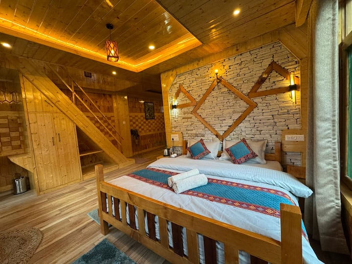 Oakwood Vista Lodge Jibhi - Jibhi