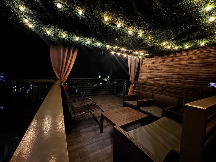 Cozy Rooftop Tiny Home Overlooking Mt. Apo - Kidapawan City