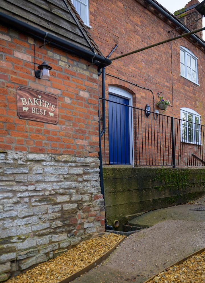 Bakers Rest, A Farmhouse Escape - Worcester