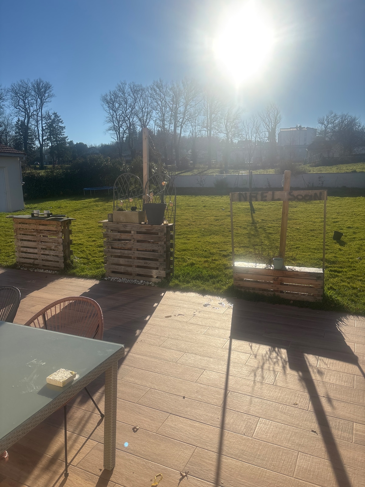 Beautiful family house with garden and terrace - Houses for Rent in ...