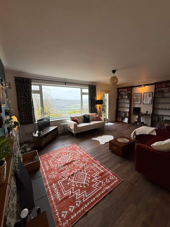 Location, Location. Stunning Wye Valley Views - Forest of Dean