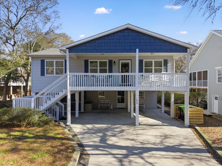 3br W/ Private Studio, Sleeps 11, Walk To Beach! - Southport, NC