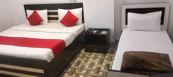 The Ashoka Hotel Triple Ac Room - Bareilly