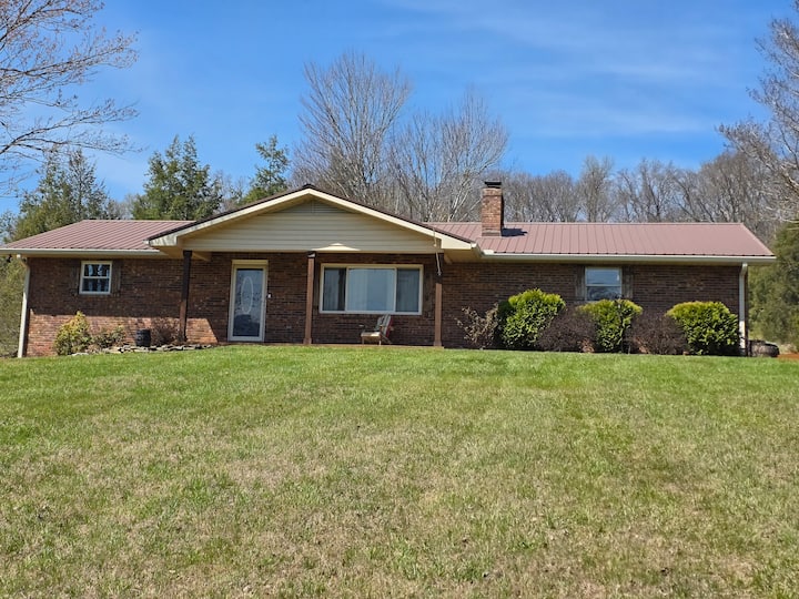 Large Home In The Country. - Brights Zoo, Limestone