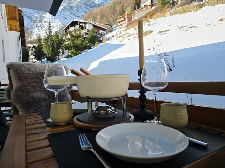 Direkt An Piste & Trails – Apartment Für Zwei - Saas-Fee