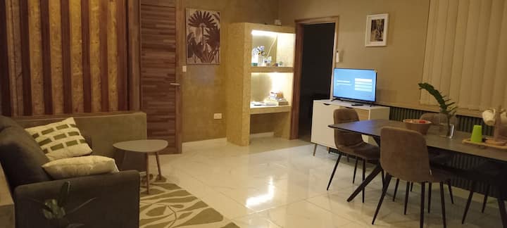 Alocasia Maison Blanche, Pamplemousses - Port Louis