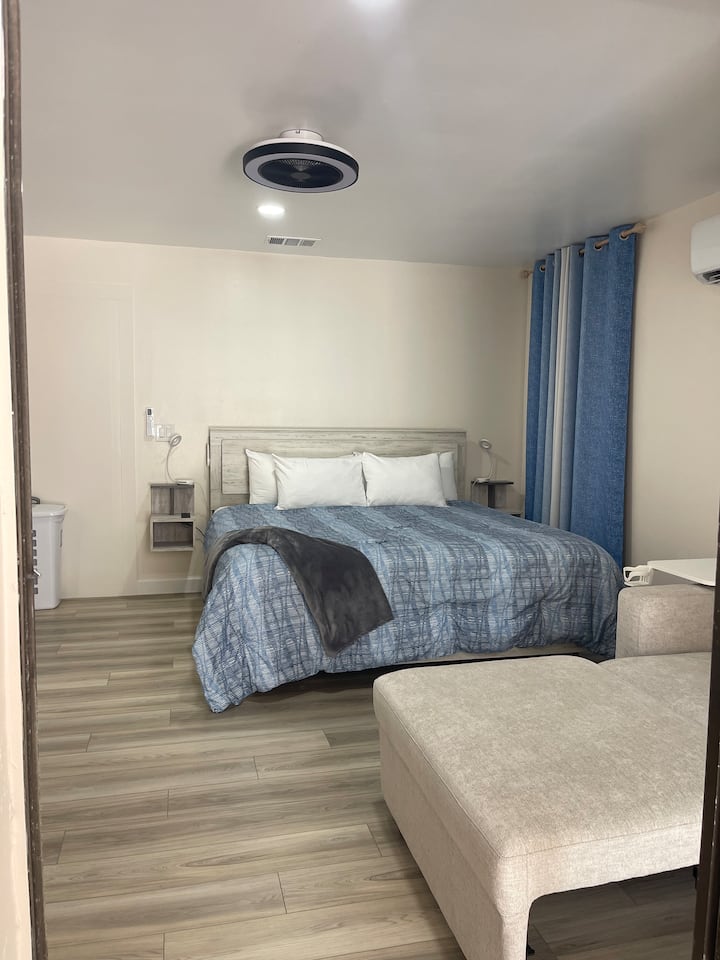 Suite Privada.
 Baño + Cocina + Entrada Privada. - Bradenton, FL