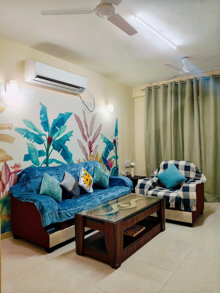 Vrinda Eternity| 2bhk | Parking | Wifi| Kitchen - Vrindavan