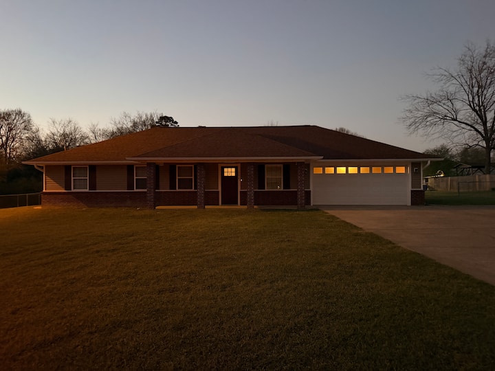 Diamond Mine, Lake Time And Trout Fishing - Crater of Diamonds State Park, Murfreesboro