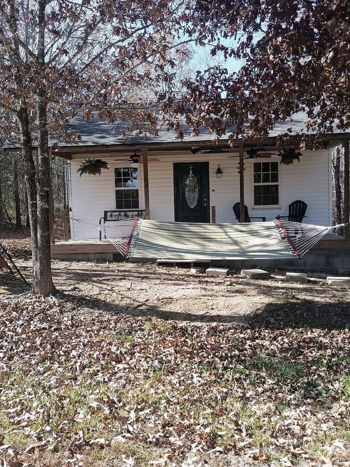 Carriage Lady - Hot Springs Village, AR