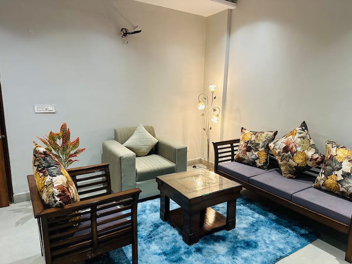 Comfort 1bhk | Couples Welcome | Self Check-in - Kharar