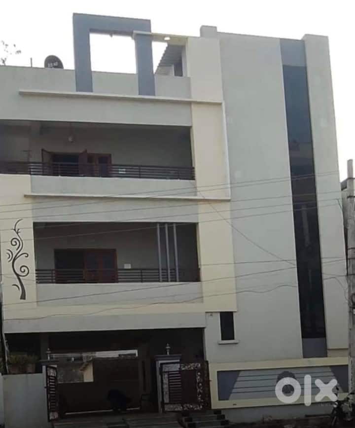 Best For Family, Friends, Personal Trips & Busines - Vijayawada