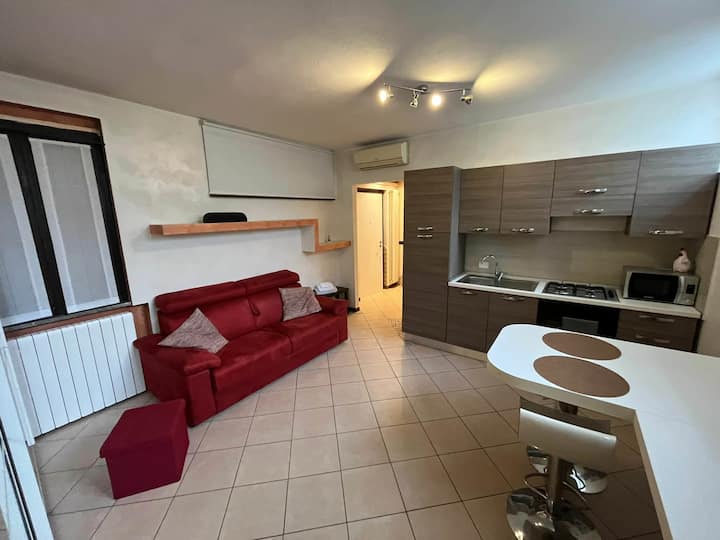 House Mpx-day Off 
Appartamento A Gallarate - Gallarate