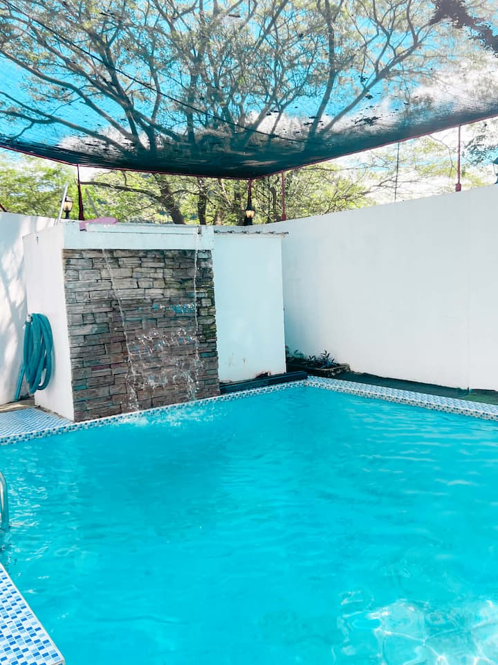 Private Resort @ Rizal | 20 Pax | Villa W/ Pool - Antipolo