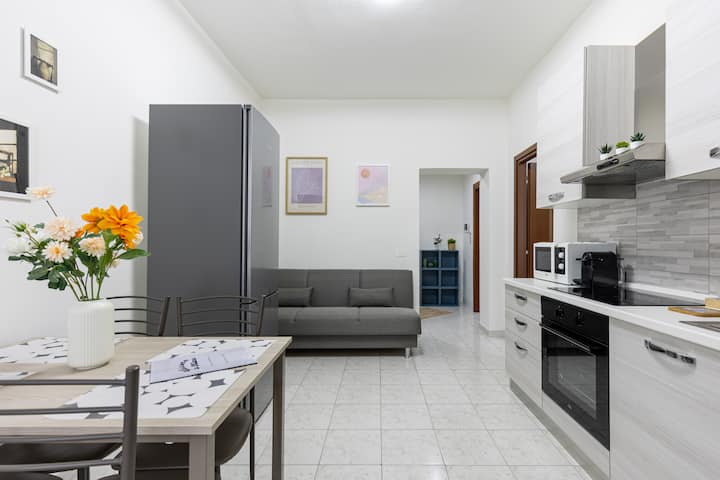 Cozy 2 Bedrooms Apartment Near Metro And Hospital - Sesto San Giovanni