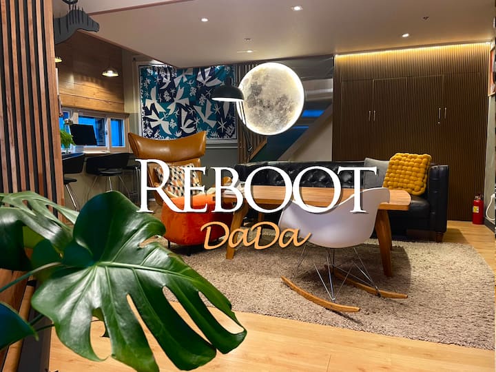 리부트-다다 Dada / 상무지구 스카이뷰 파티룸 / 100인치 프로젝터 - Gwangju