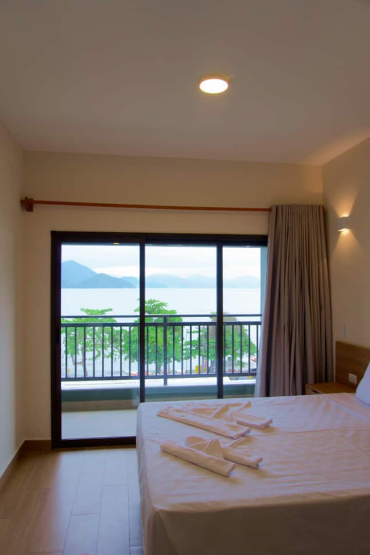 Suíte Para Casal Com Vista Para O Mar - Brasil