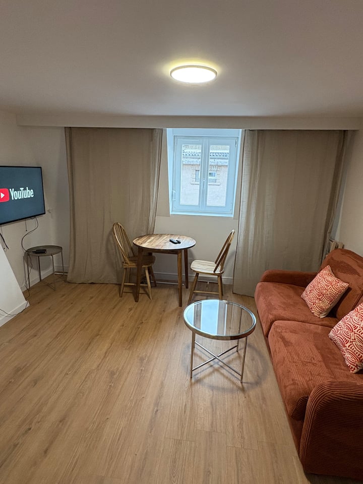 Cocon Urbain Cosy Avec Mezzanine • Métro Fives - Lille