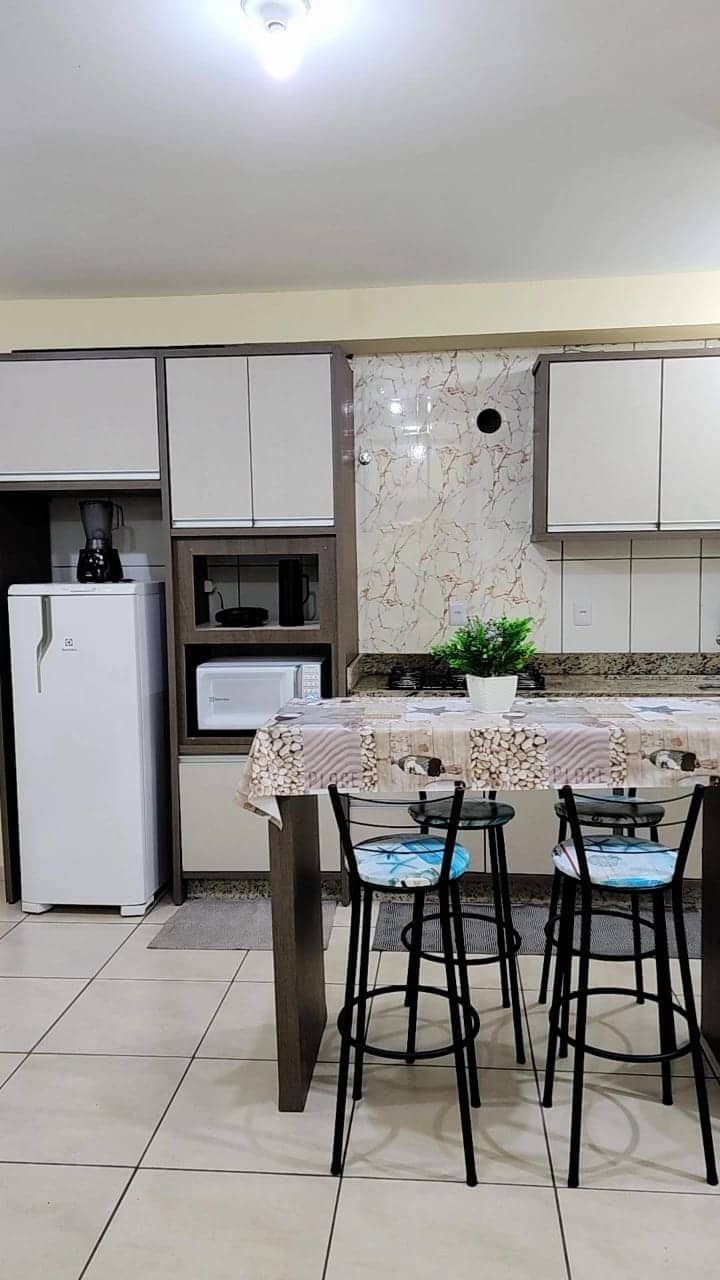 Apto Meia Praia - 1km Mar - 12km Beto Carrero - Navegantes