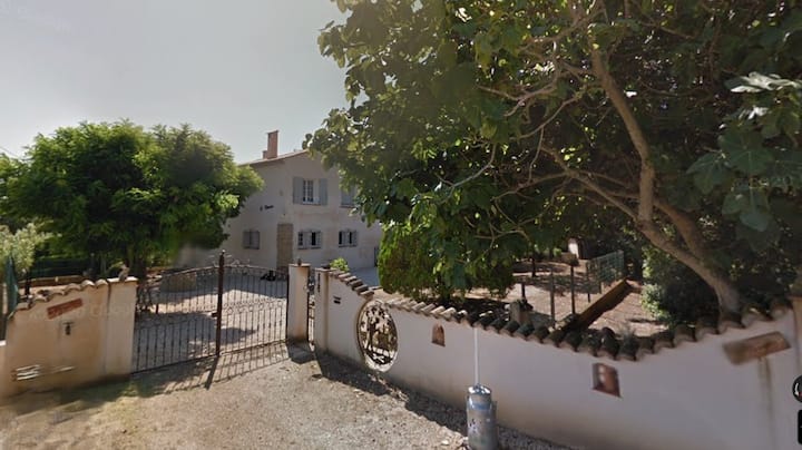 Logement En Haut De Villa Proche De Janas - La Seyne-sur-Mer