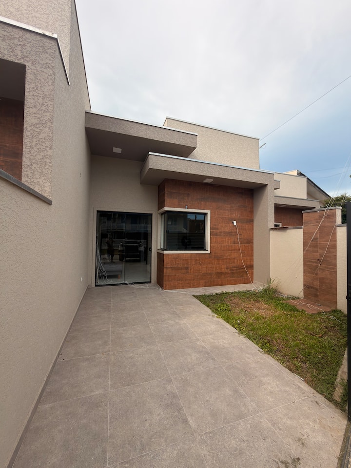 Imóvel Novo Em Matinhos - Pr - Matinhos