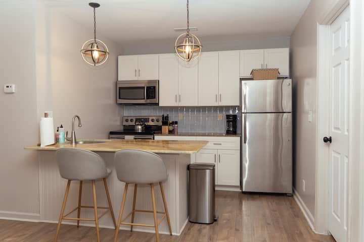 Private 2br Guest Apartment - Cleveland, TN