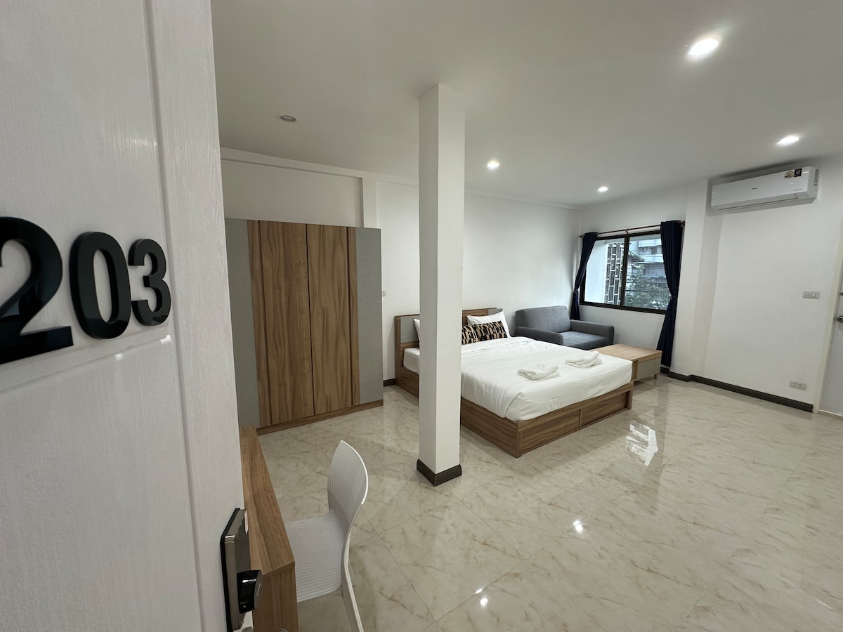 Astha Soi 3 (chambre 203) - Maisons à louer à Thon Buri, Bangkok ...