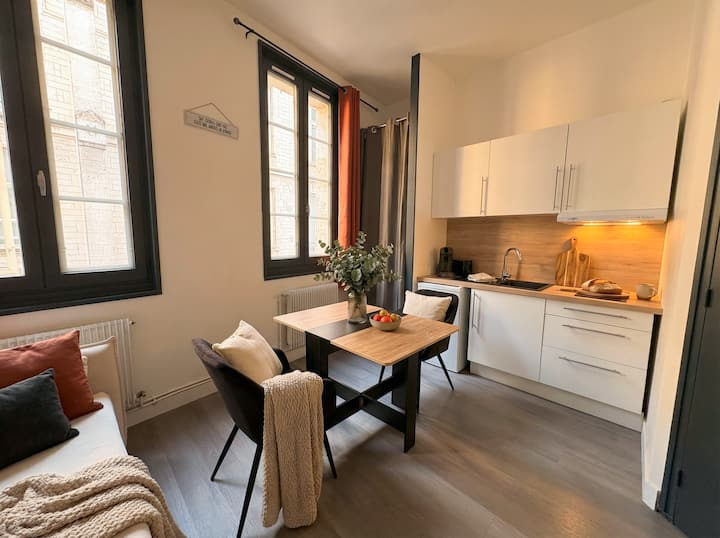 Studio De Charme Au Cœur Du Vieil Angoulême - Angoulême