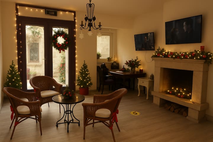 Alaçatı Merkezinde Butik Otel - Çeşme