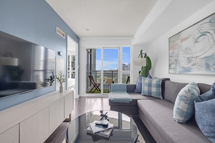 Downtown Gem | Sleeps 6 | Walk To Rogers Centre - Toronto